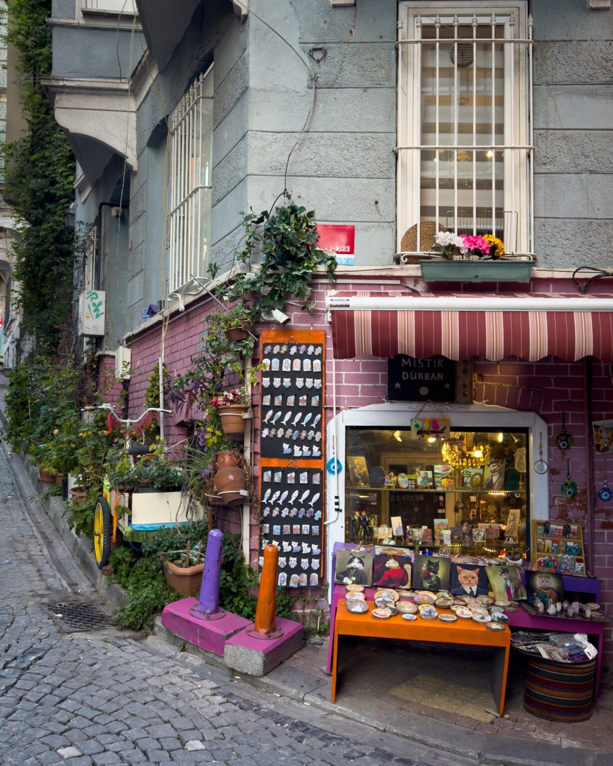 What to eat in Istanbul - 10 food experiences - Two by the World